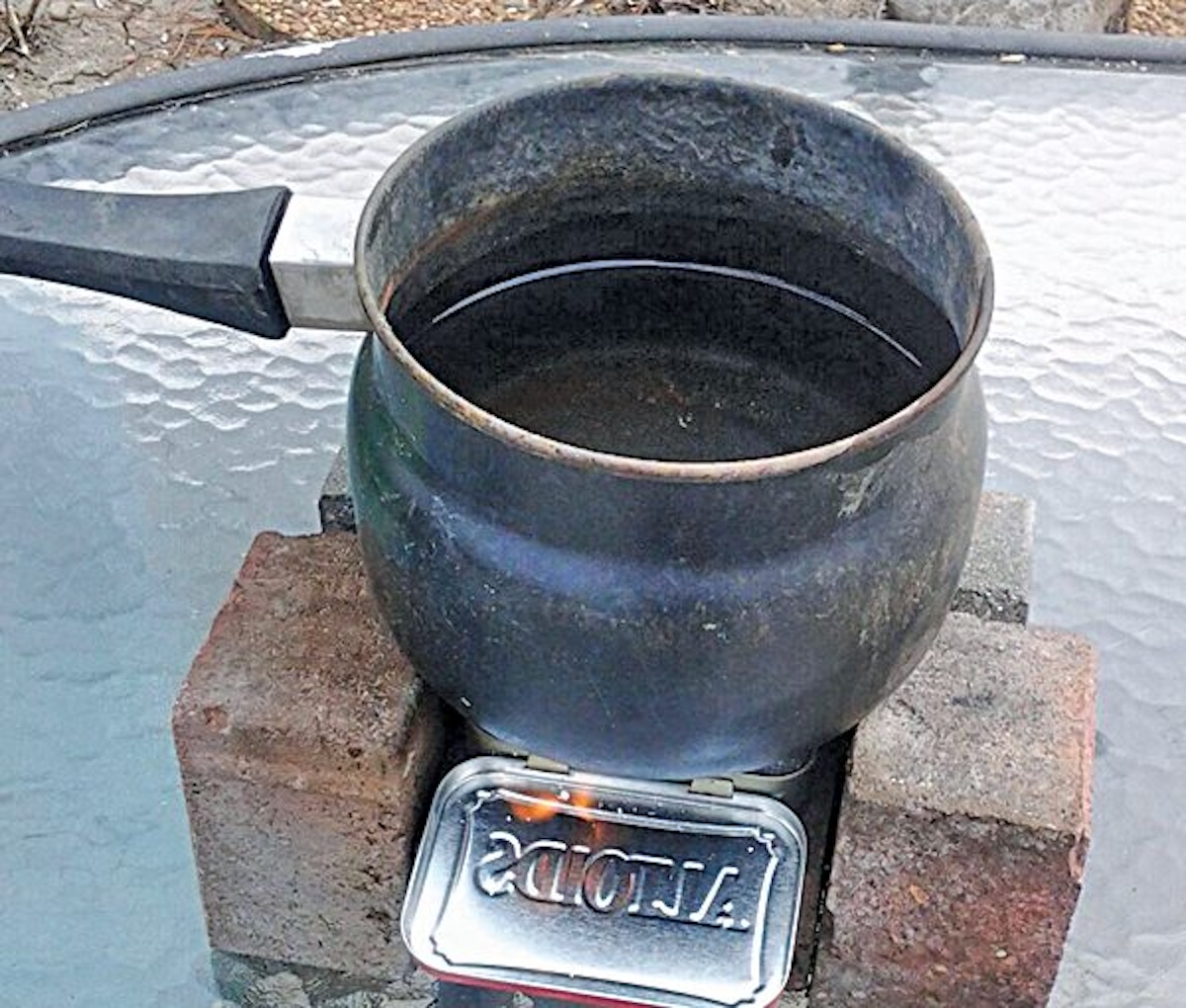 DIY Solutions For Off-Grid Cooking - Countryside